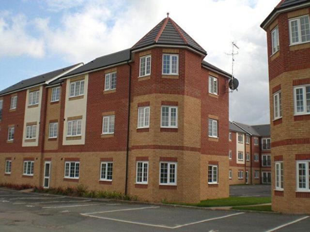 2 Bedroom Flat To Rent In Cannock Road, NN17