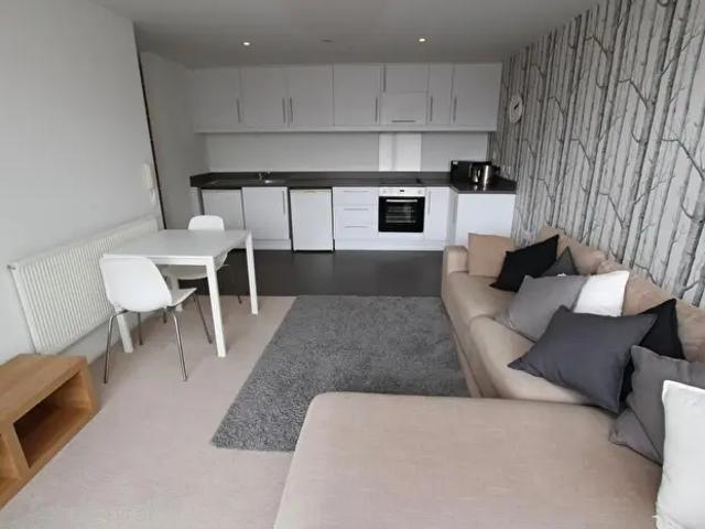 2 Bedroom Flat To Rent In Canal Street, Nottingham, NG1