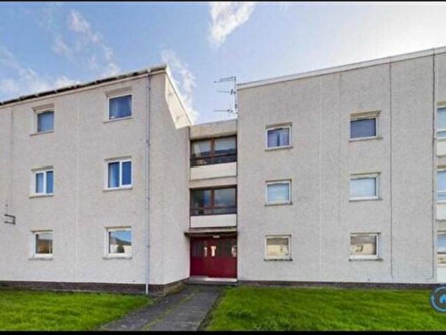 2 Bedroom Flat To Rent In Carnwadric Road Thornliebank, Glasgow, G46