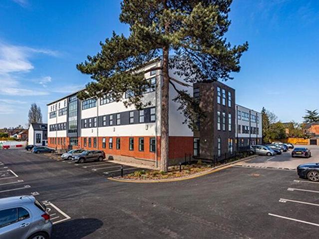 2 Bedroom Flat To Rent In Carnation Place, Tulip Street, NG9