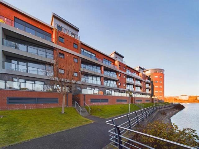 2 Bedroom Flat To Rent In Cardon Square, Renfrew, PA4
