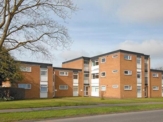 2 Bedroom Flat To Rent In Cherwell Drive, Marston, OX3
