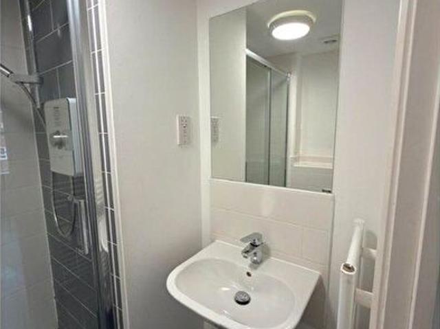 2 Bedroom Flat To Rent In Cicero Crescent, Milton Keynes, MK11