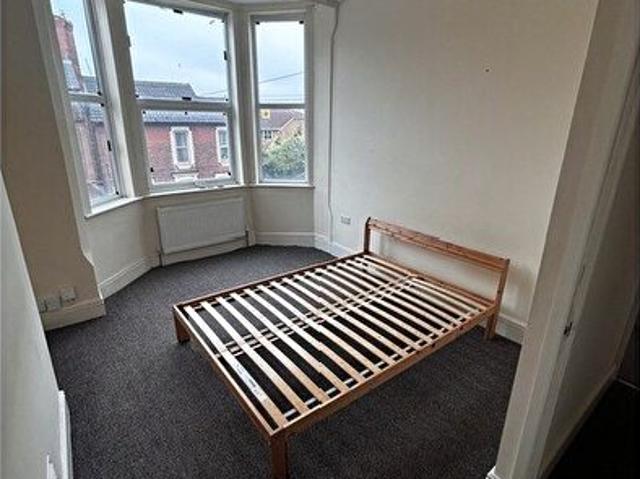 2 Bedroom Flat To Rent In Colwick Road Nottingham, Nottingham, NG2