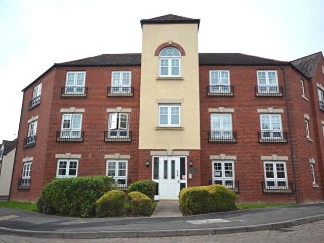 2 Bedroom Flat To Rent In Corelli Close Stratford Upon Avon Warwickshire, CV37
