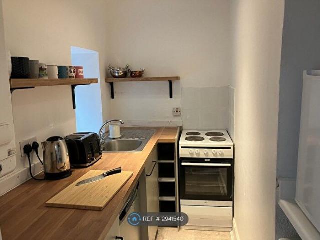 2 Bedroom Flat To Rent In Cowane Street, Stirling, FK8