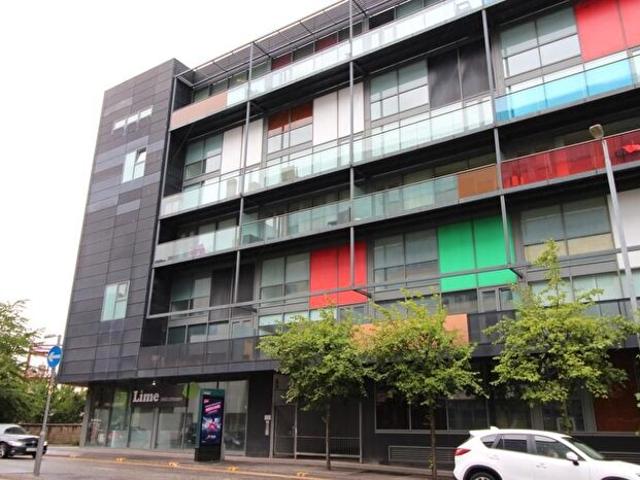 2 Bedroom Flat To Rent In Cowcaddens Road, Glasgow, G4