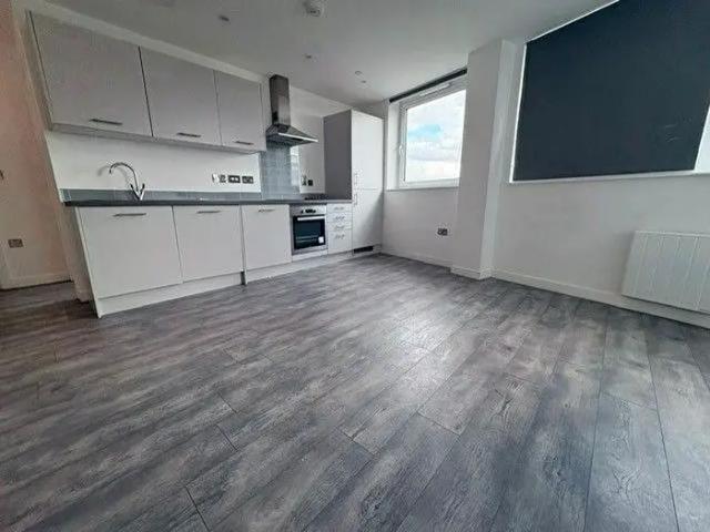 2 Bedroom Flat To Rent In Coventry Road, Birmingham, B25