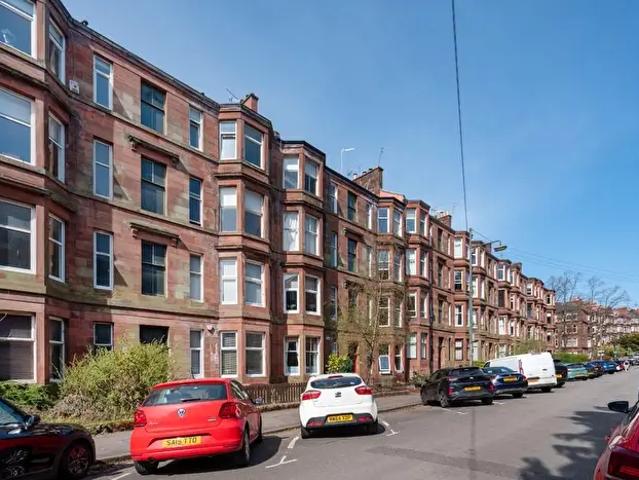 2 Bedroom Flat To Rent In Dudley Drive, Glasgow, G12