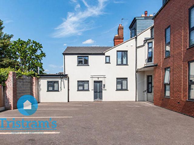 2 Bedroom Flat To Rent In Dagmar Grove, Beeston, NG9