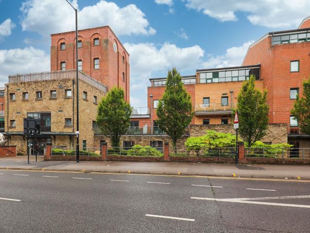2 bedroom flat to rent in draymans court ecclesall road sheffield s11