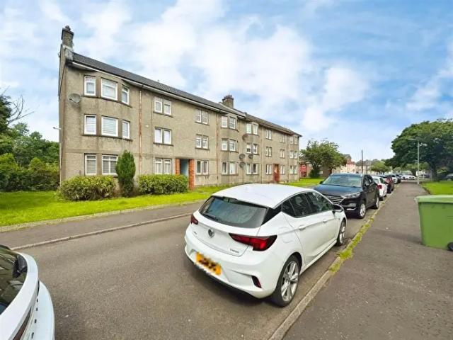 2 Bedroom Flat To Rent In Eastfield Crescent, Dumbarton, G82