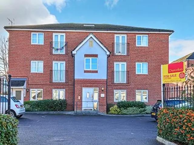 2 Bedroom Flat To Rent In Edgecombe Road, Headington, Oxford, OX3