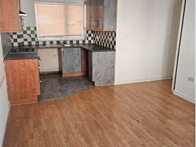 2 Bedroom Flat To Rent In Edward Street, Burton On Trent, DE14