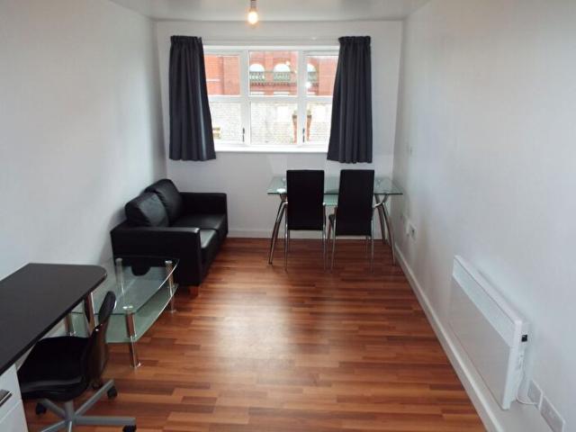 2 Bedroom Flat To Rent In Erskine Street, Leicester, LE1