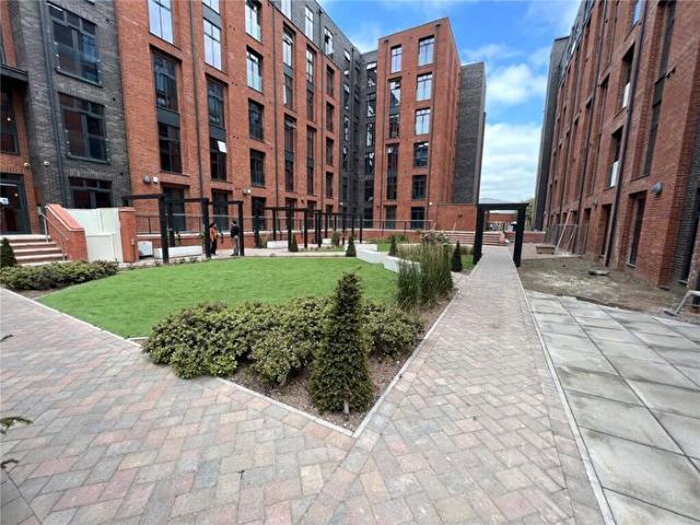 2 Bedroom Flat To Rent In Falcon Street, Loughborough, Leicestershire, LE11