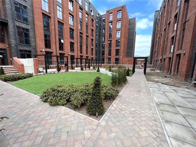 2 Bedroom Flat To Rent In Falcon Street, Loughborough, Leicestershire, LE11