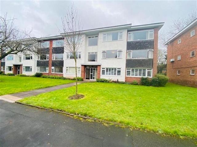 2 Bedroom Flat To Rent In Fawdry Close, Sutton Coldfield, B73