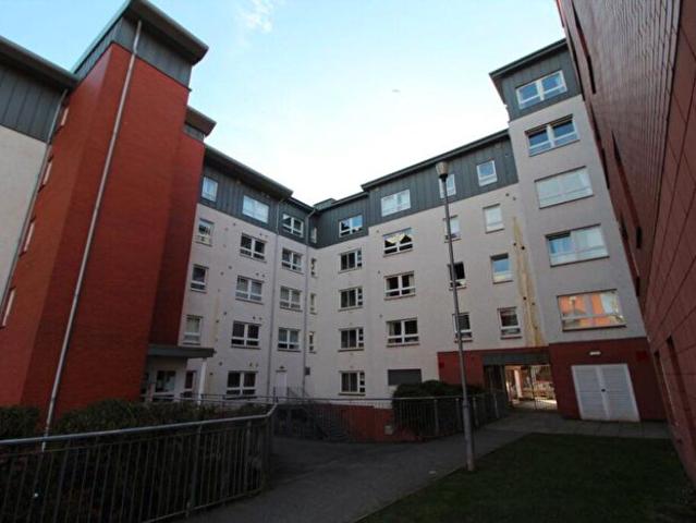 2 Bedroom Flat To Rent In Finlay Drive, Glasgow, G31