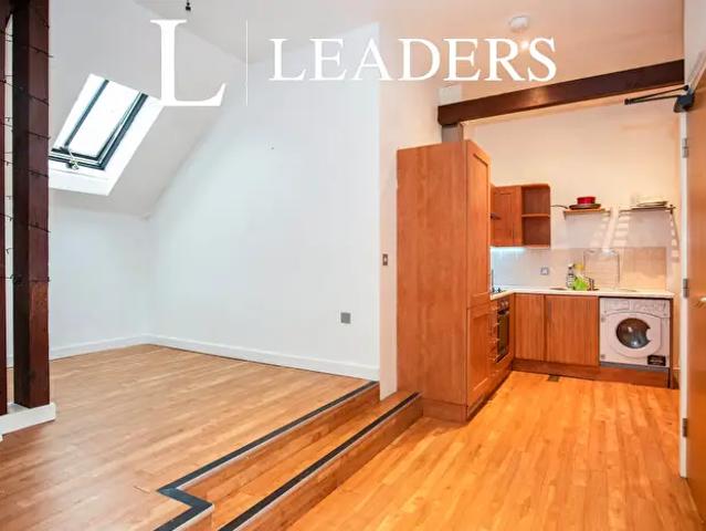 2 Bedroom Flat To Rent In Fish Street, Northampton, Northamptonshire, NN1