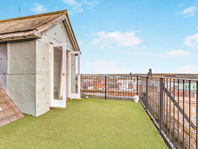 2 Bedroom Flat To Rent In Fish Street, Northampton, Northamptonshire, NN1