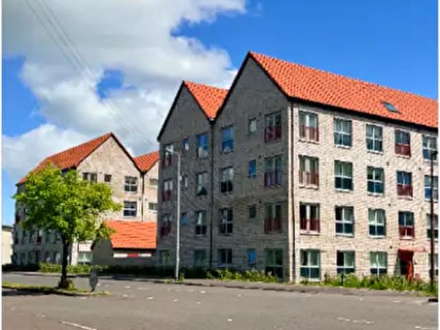 2 Bedroom Flat To Rent In Flat /, Ashgill Road, G22
