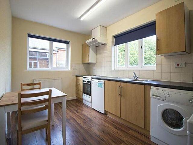 2 Bedroom Flat To Rent In Flat, North Sherwood Street, Nottingham, NG1