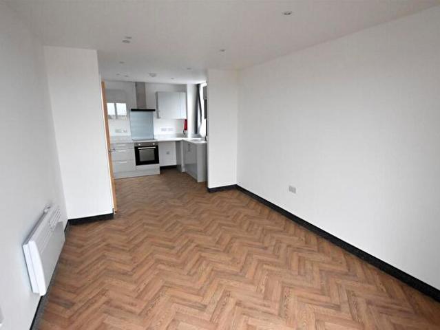 2 Bedroom Flat To Rent In Fleet Street, Leicester, LE1