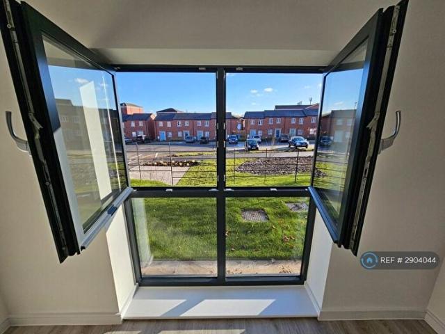 2 Bedroom Flat To Rent In Fox House, Derby, DE1