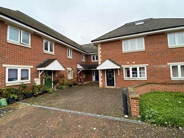 2 Bedroom Flat To Rent In Freeman Court, Marston Road, Oxford, OX3