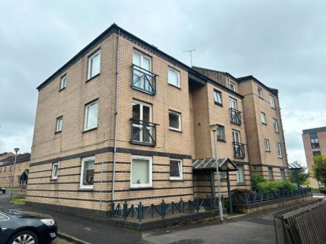 2 Bedroom Flat To Rent In Glasgow Road, Clydebank, G81