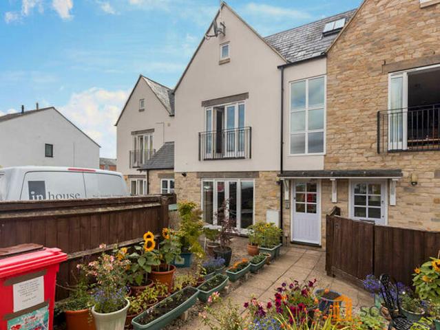 2 Bedroom Flat To Rent In Grange Court, Oxford Road, Old Marston, OX3
