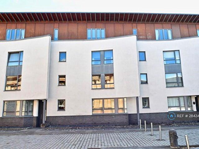 2 Bedroom Flat To Rent In Graham Square, Glasgow, G31