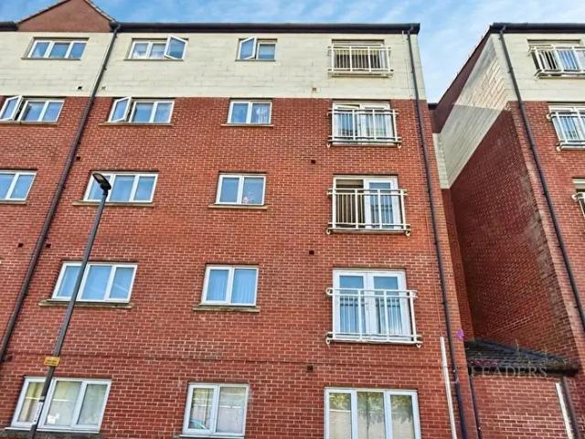 2 Bedroom Flat To Rent In Great Northern Road, Derby, DE1