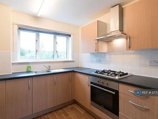 2 Bedroom Flat To Rent In Green Road, Paisley, PA2