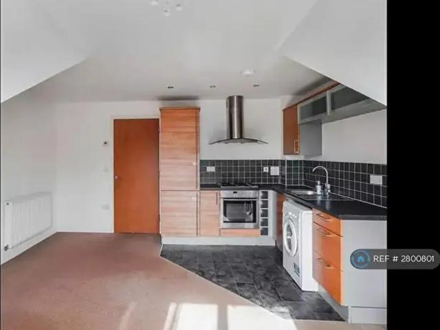 2 Bedroom Flat To Rent In Halcyon, Derby, DE22