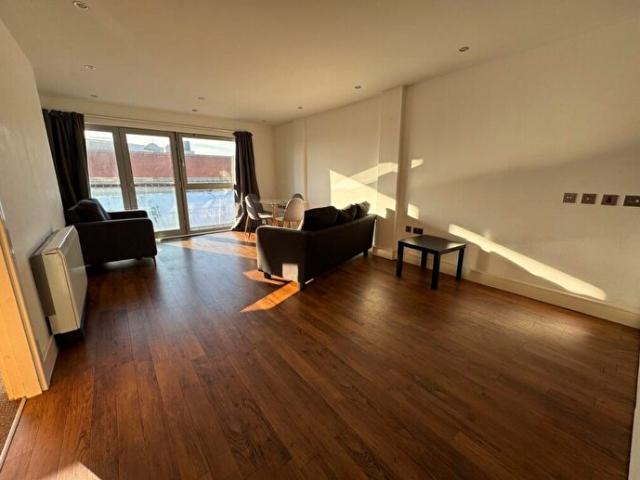 2 Bedroom Flat To Rent In Hanley Street, Nottingham, Nottinghamshire, NG1