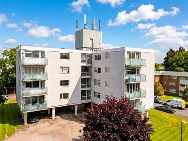 2 Bedroom Flat To Rent In Harwood Grove, Shirley, B90