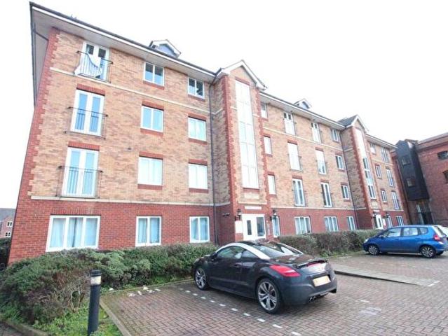 2 Bedroom Flat To Rent In Henry Bird Way, Northampton, NN4