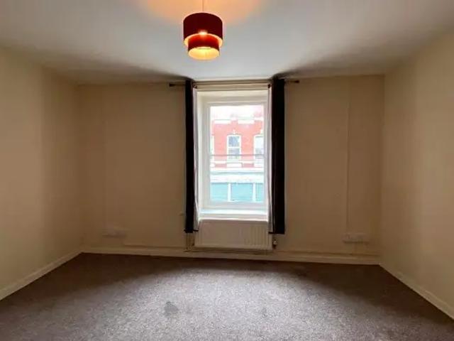 2 Bedroom Flat To Rent In High Street, Merthyr Tydfil, CF47