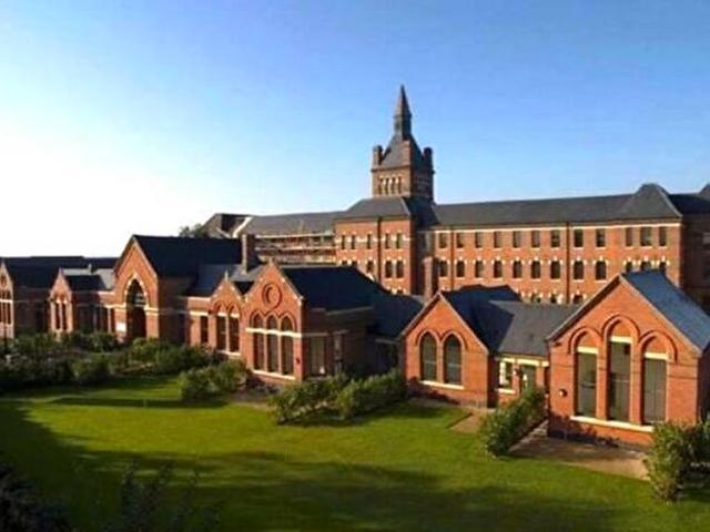 2 Bedroom Flat To Rent In Highcroft Hall, Erdington, B23