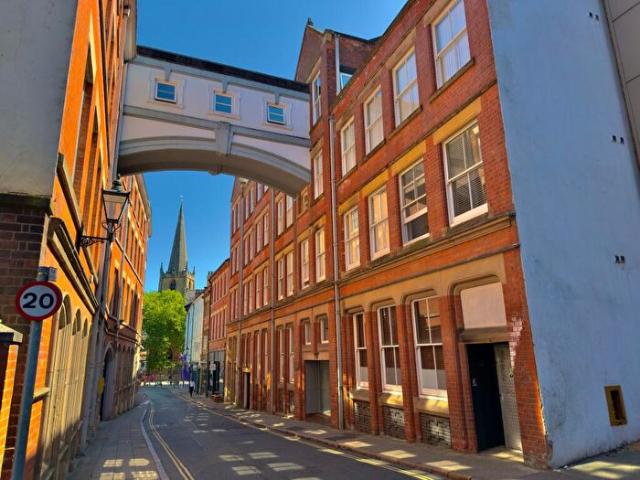 2 Bedroom Flat To Rent In Hounds Gate, Nottingham, NG1