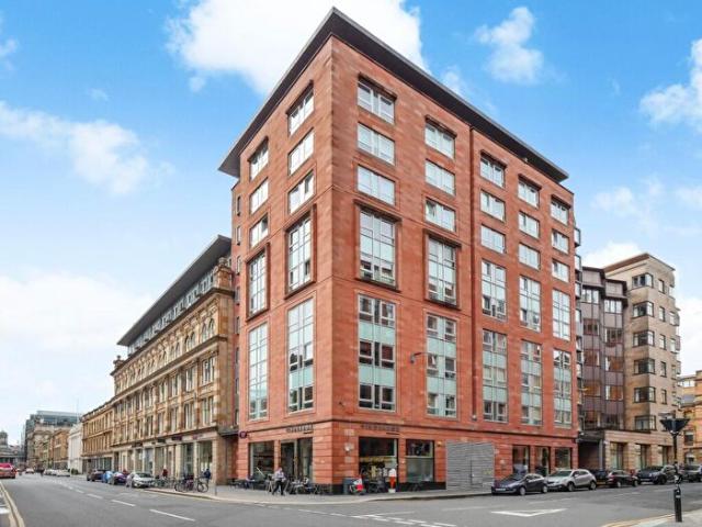 2 Bedroom Flat To Rent In Ingram Street, Merchant City, Glasgow, G1