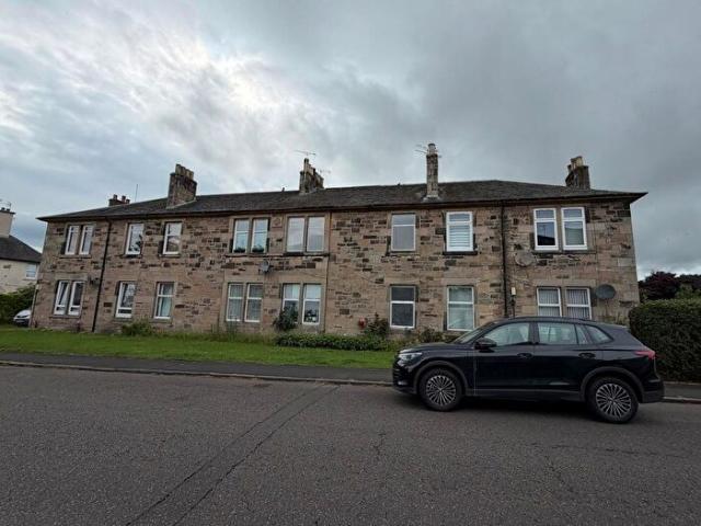2 Bedroom Flat To Rent In Inverallan Road, Stirling, FK9