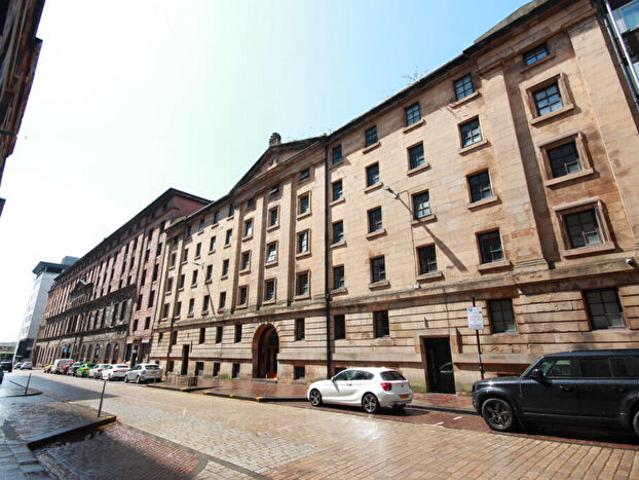 2 Bedroom Flat To Rent In James Watt Street, Glasgow, G2