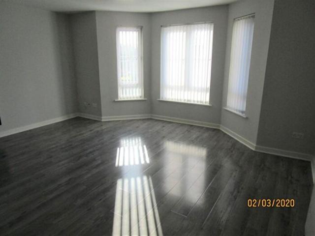 2 Bedroom Flat To Rent In John Neilson Avenue, Paisley, PA1