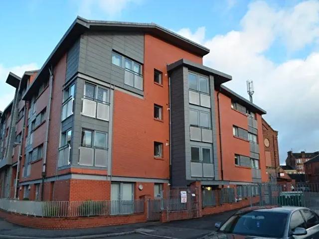 2 Bedroom Flat To Rent In Keith Court, Partick, Glasgow, G11