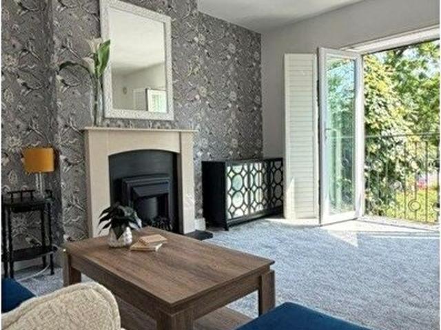 2 Bedroom Flat To Rent In Kenilworth Road, Balsall Common, Coventry, CV7