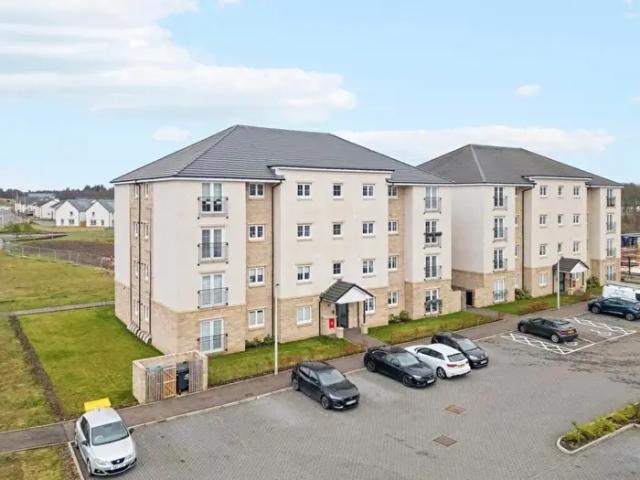 2 Bedroom Flat To Rent In Kilmartin Gardens, Bishopton, PA7