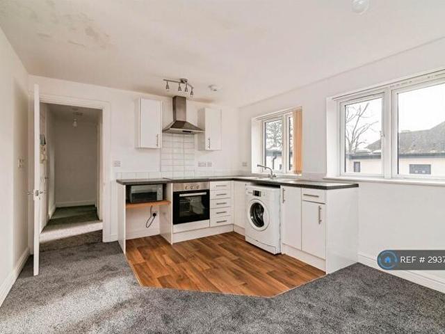 2 Bedroom Flat To Rent In Kingswood House, Nottingham, NG5